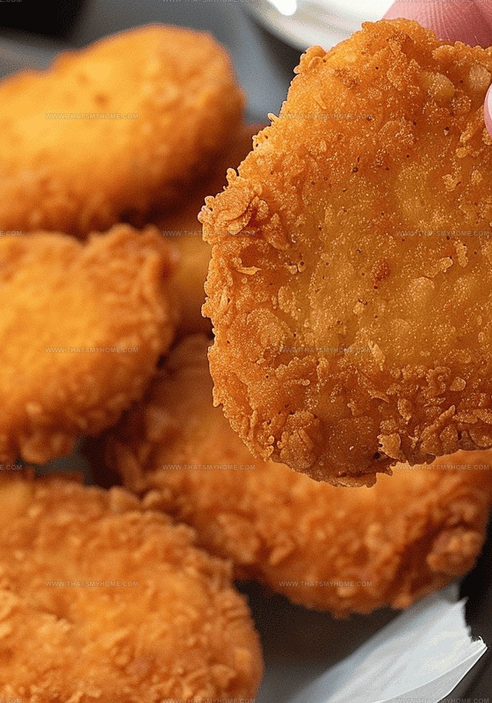 The Best Homemade Chicken Nuggets Recipe: Crispy Golden Perfection ...